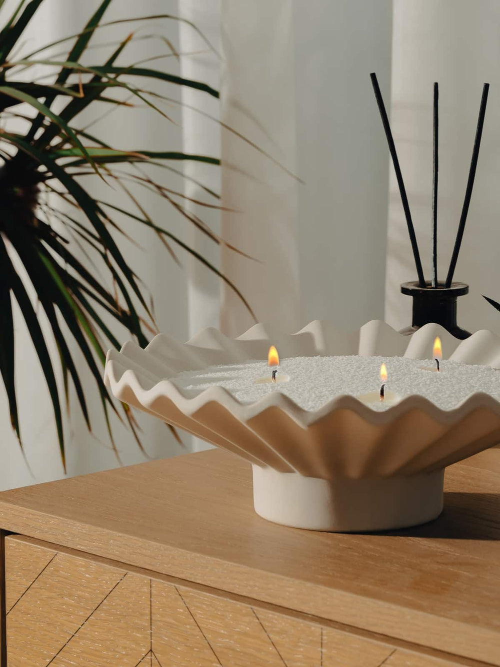 Saga Candles – Premium Candle Sand & Pearl Candles