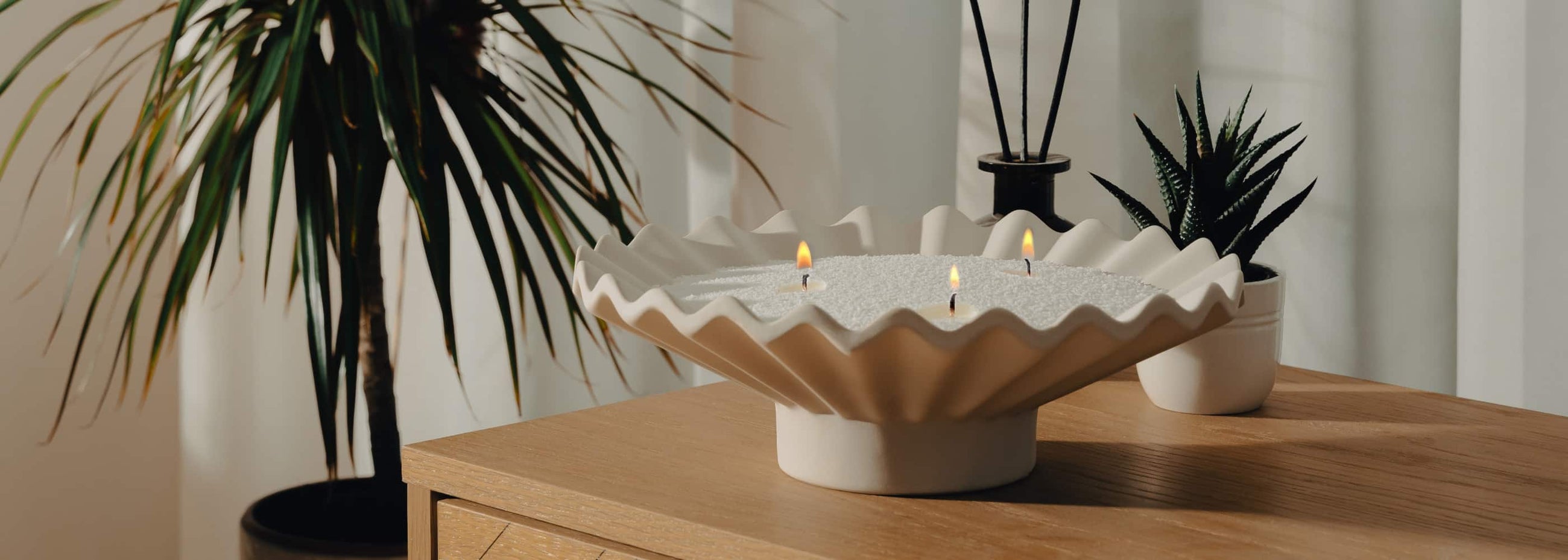 Saga Candles – Premium Candle Sand & Pearl Candles